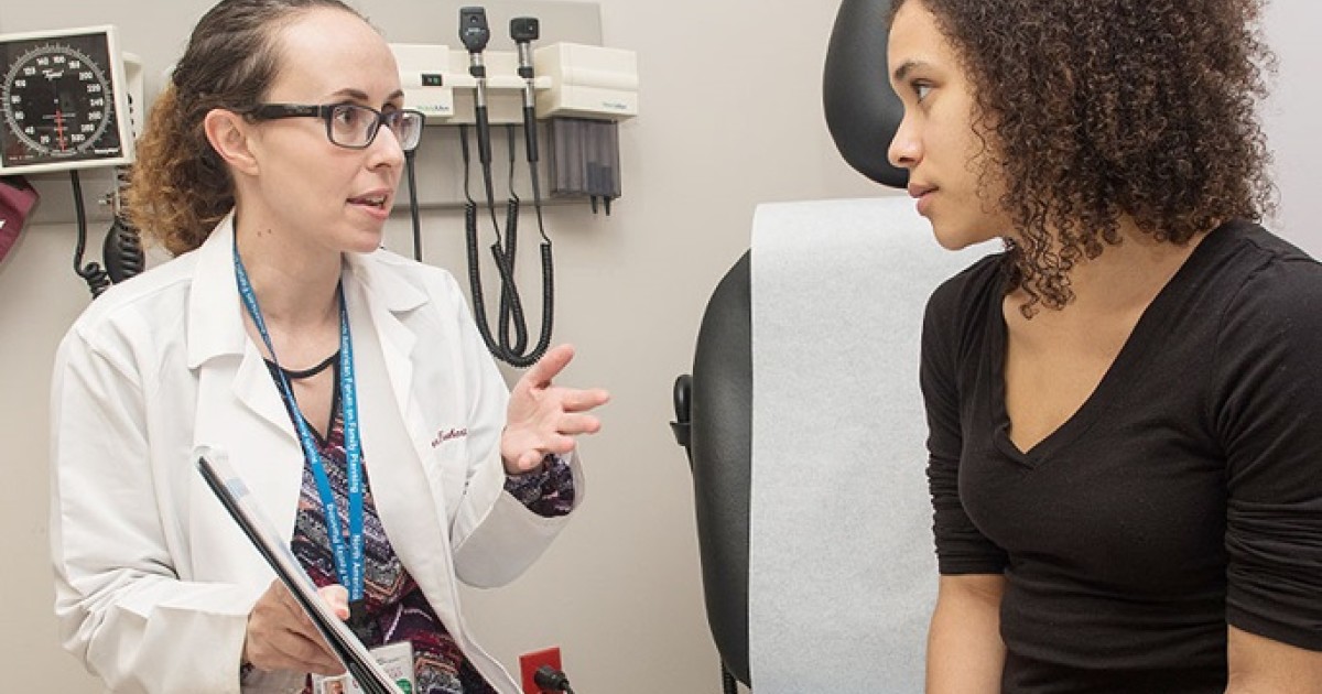 When should a young girl visit a gynecologist? | Obstetrics and ...